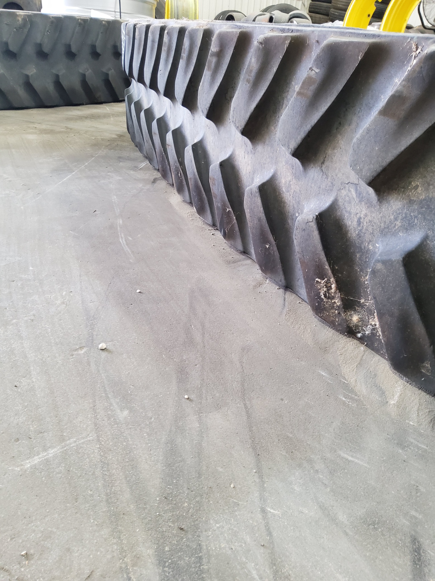 Used18" Goodyear Track Trackman Agricultural Tracks for Case IH Rowtrac ...