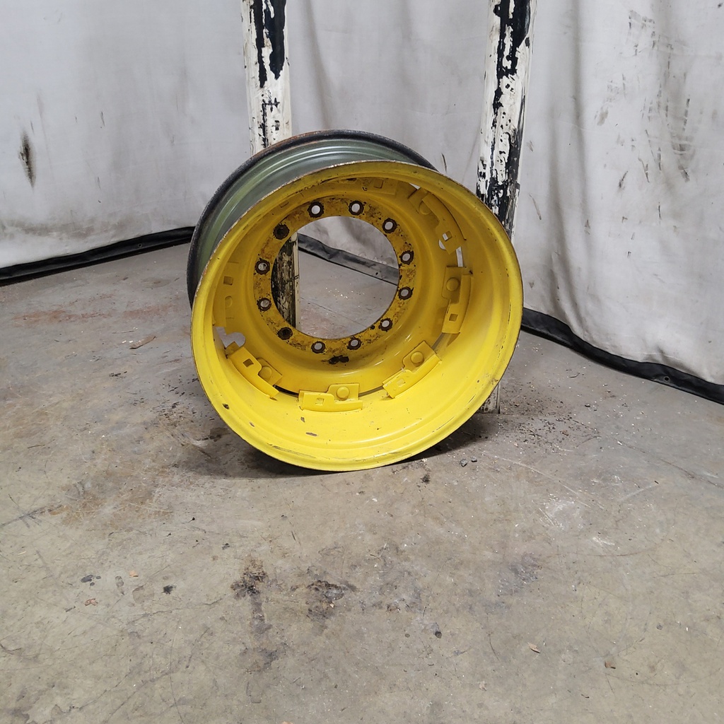 USED 12-Hole Clamp/U-Clamp Style Center for 30" Rim, John Deere Yellow ...