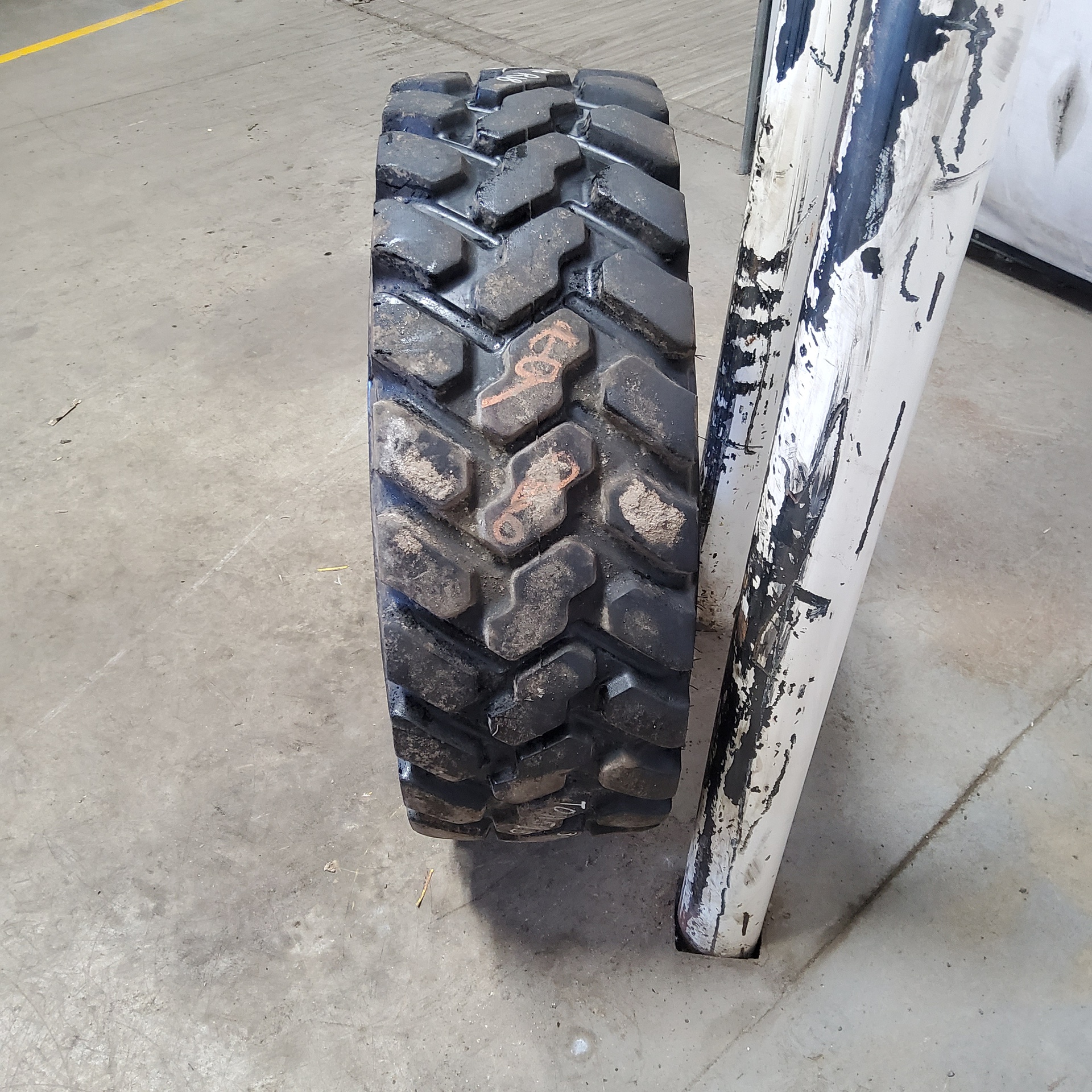 Used340/80R18 Firestone Radial Duraforce RT R-4 Agricultural Tires for ...