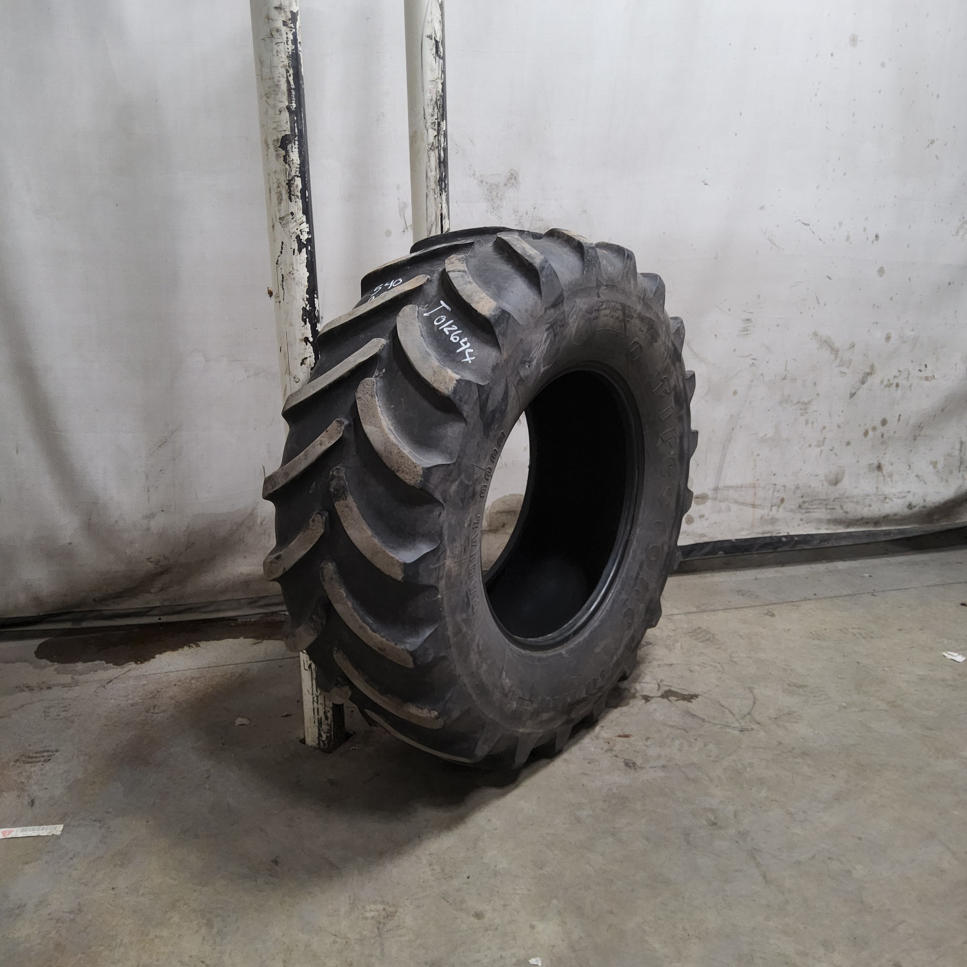 Used540/65R30 Firestone Radial 9000 R-1W Agricultural Tires for Sales ...