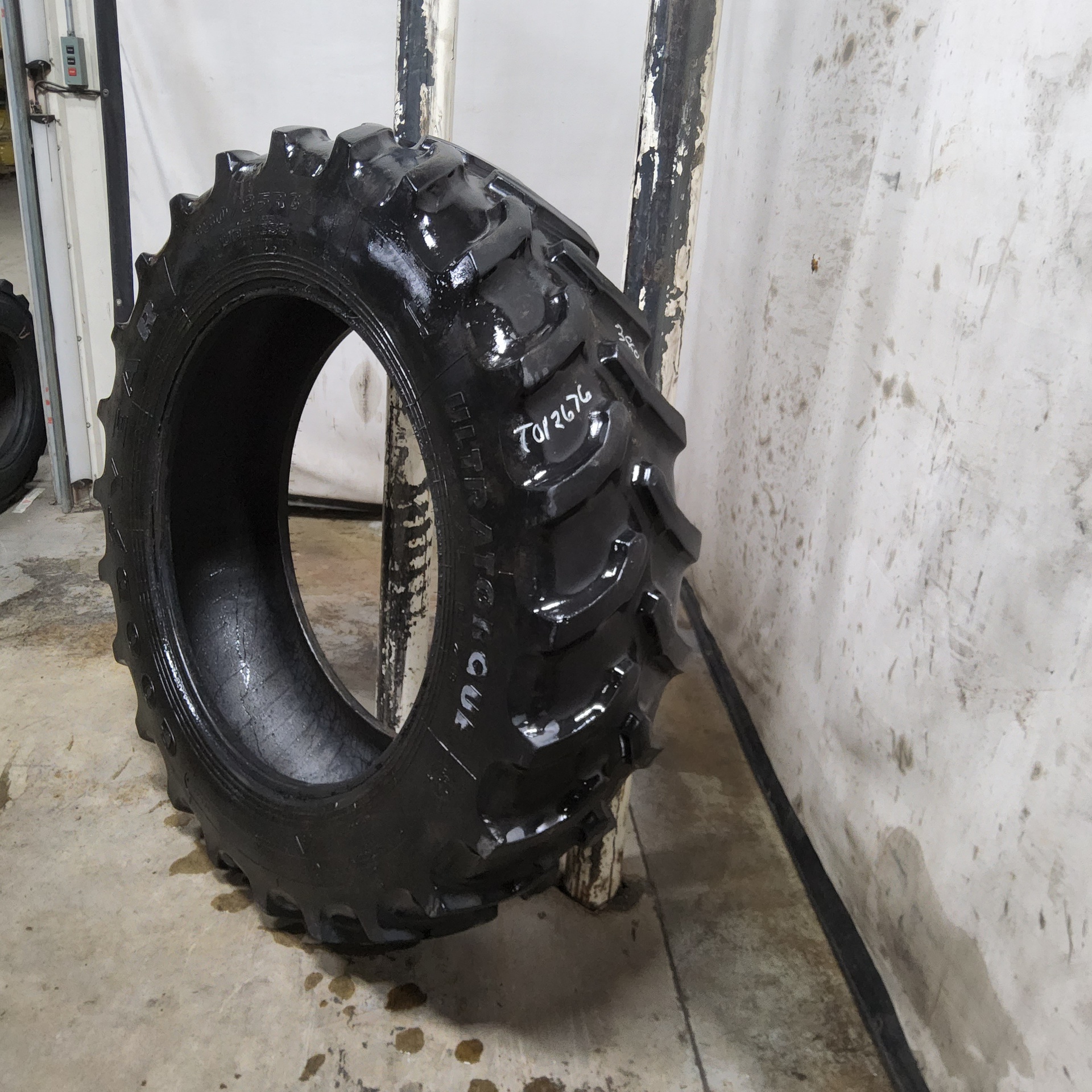 Used380/85R34 Goodyear Farm UltraTorque Radial R-1 Agricultural Tires ...