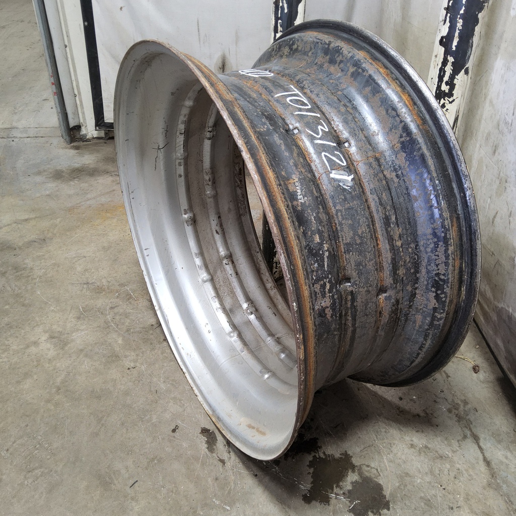 USED 18"W x 42-38"D, Case IH Silver Mist Double Bevel Step-Up Rim for ...