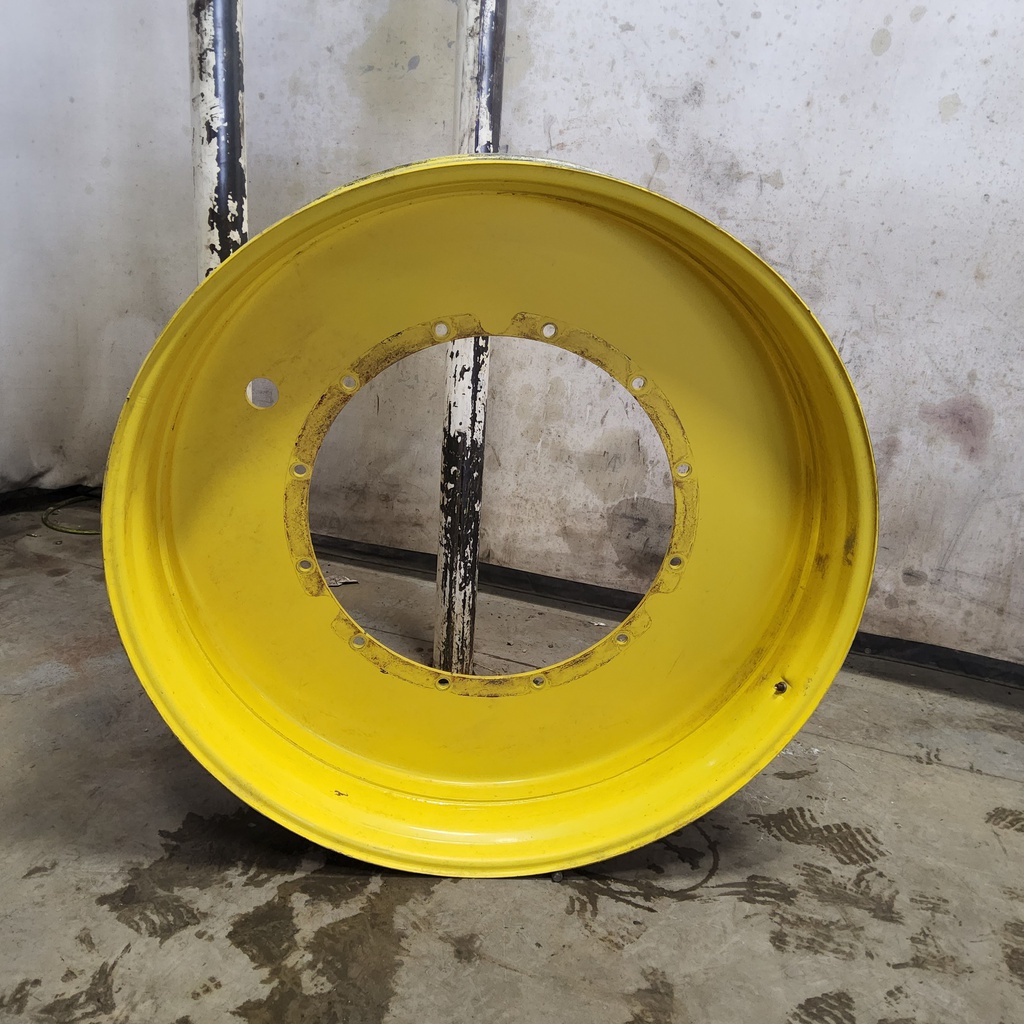USED 12"W x 54"D, John Deere Yellow 12-Hole Stub Disc , -3.25" Offset ...