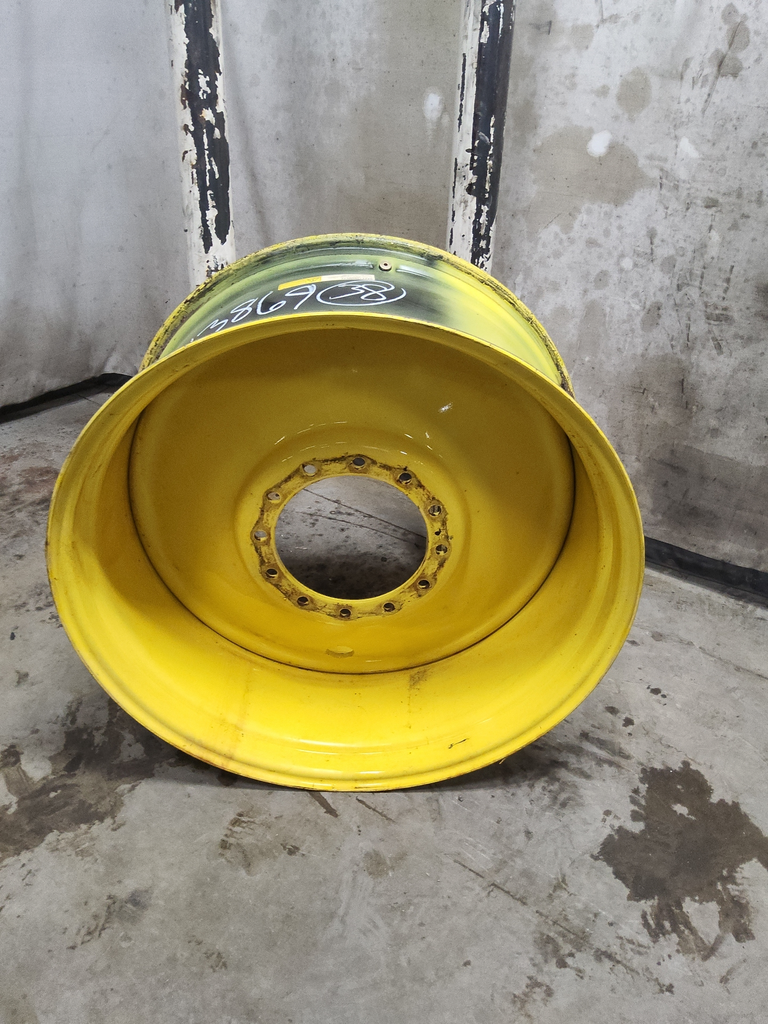 USED 18"W x 38"D, John Deere Yellow 12-Hole Formed Plate Sprayer for ...