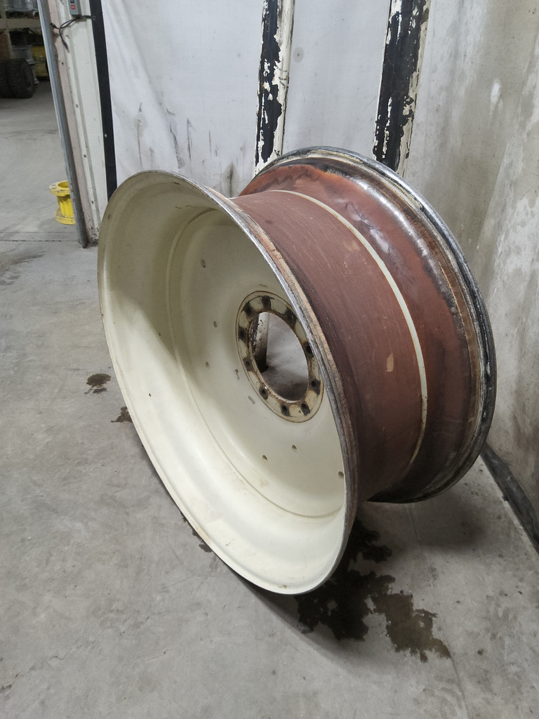USED 18"W x 42"D, Off White 10-Hole Formed Plate for Sale | NTS Tire Supply