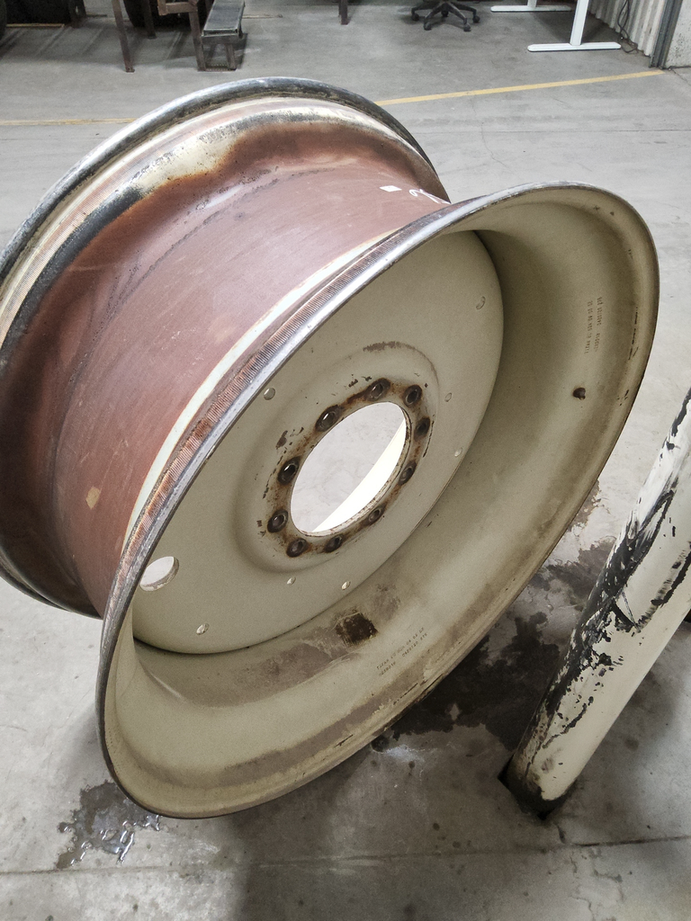 USED 18"W x 42"D, Off White 10-Hole Formed Plate for Sale | NTS Tire Supply