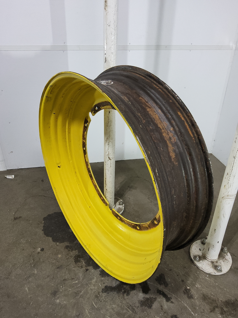 USED 12"W x 46"D, John Deere Yellow 12-Hole Stub Disc , -3.88" Offset ...