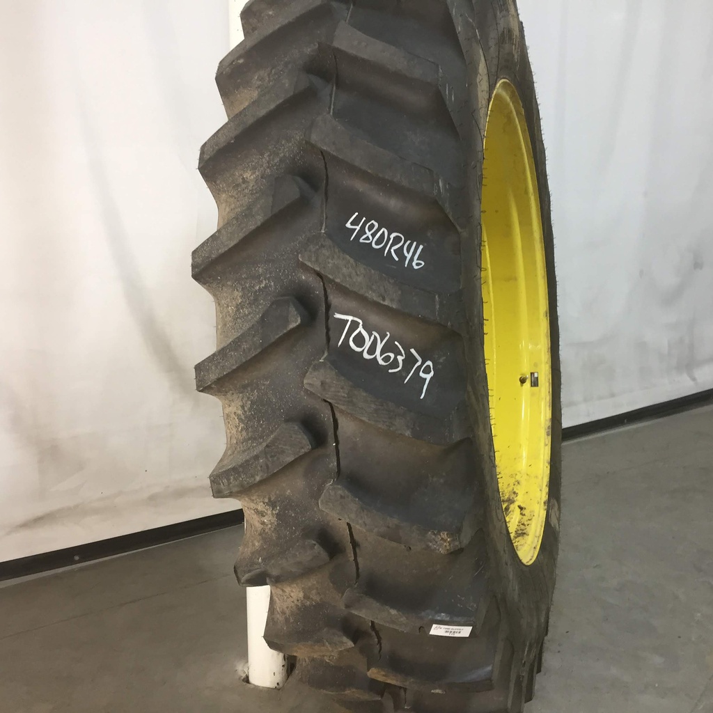 USED 16"W x 46"D, John Deere Yellow 10-Hole Formed Plate for Sale | NTS ...