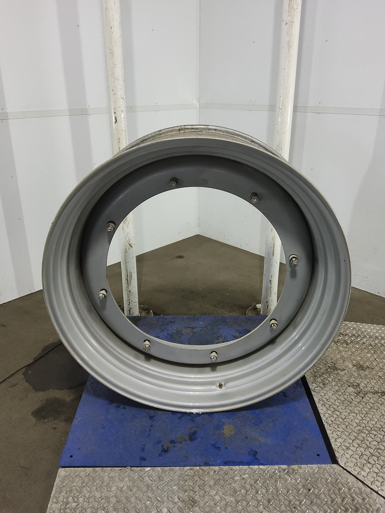 USED 16"W x 42"D, Case IH Silver Mist 8-Hole Stub Disc , 1.88" Offset ...