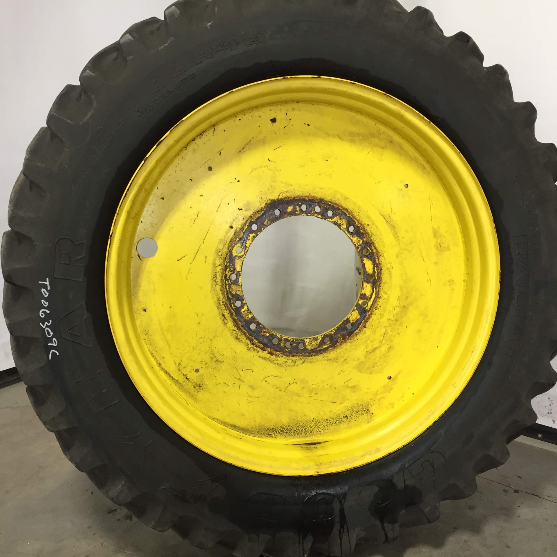 Used420/80R46 Goodyear Farm Dyna Torque Radial R-1 Agricultural Tires ...