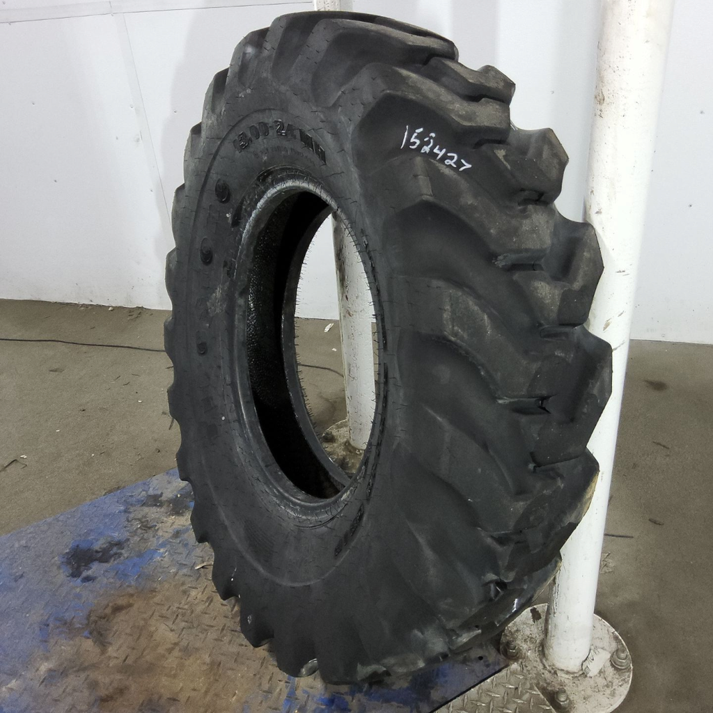 USED 13.00-24 Firestone Super Ground Grip RB G-2 F (12 Ply), 80% for ...