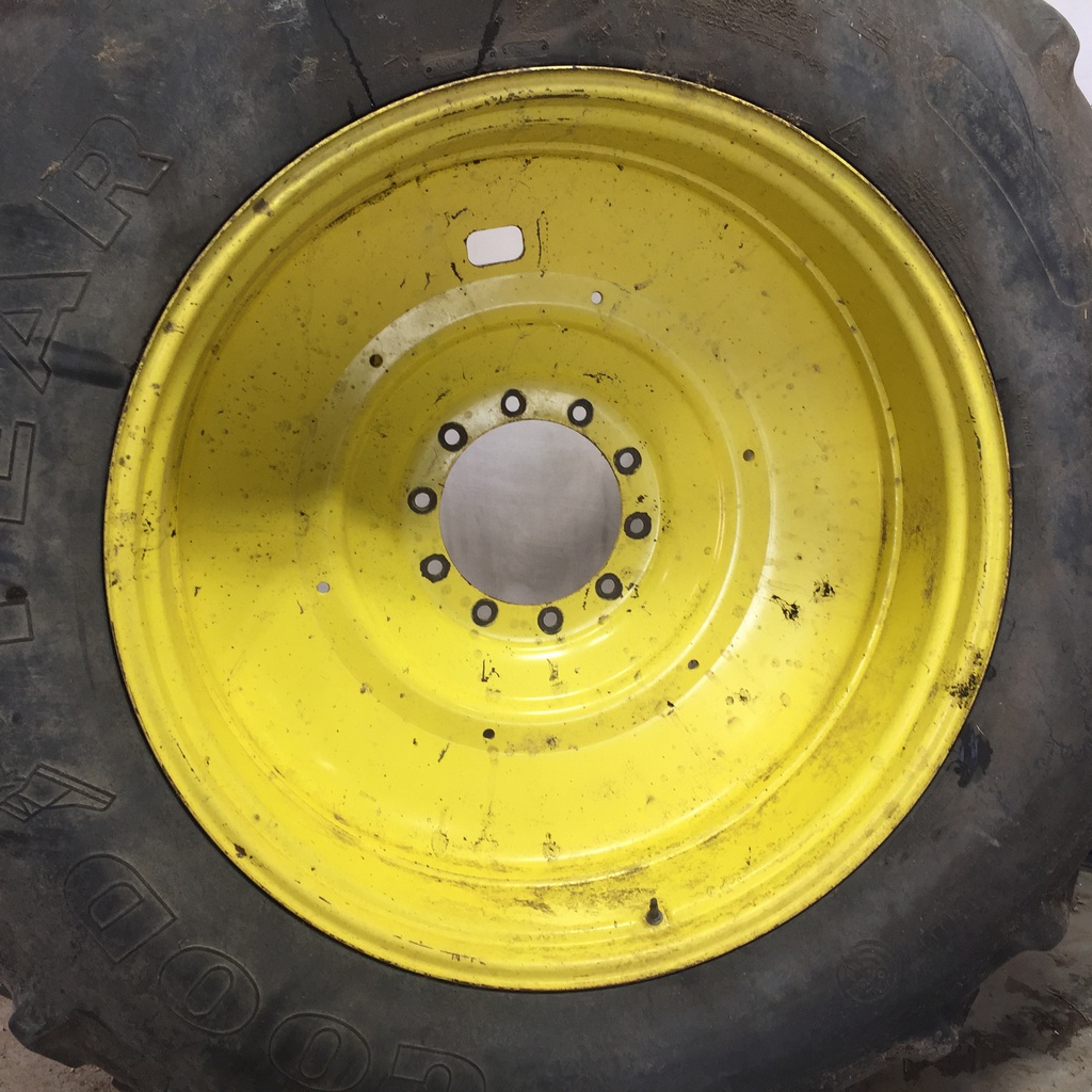 USED 18.4/R42 Goodyear Farm DT710 Radial R-1 on John Deere Yellow 10 ...