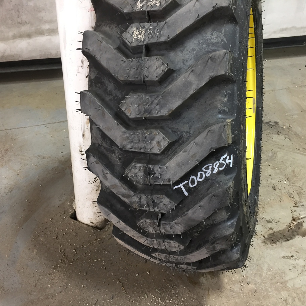 NEW_TAKEOFF 260/70D16.5 Titan Farm Trac Loader SS R-4 110A8 99% for ...