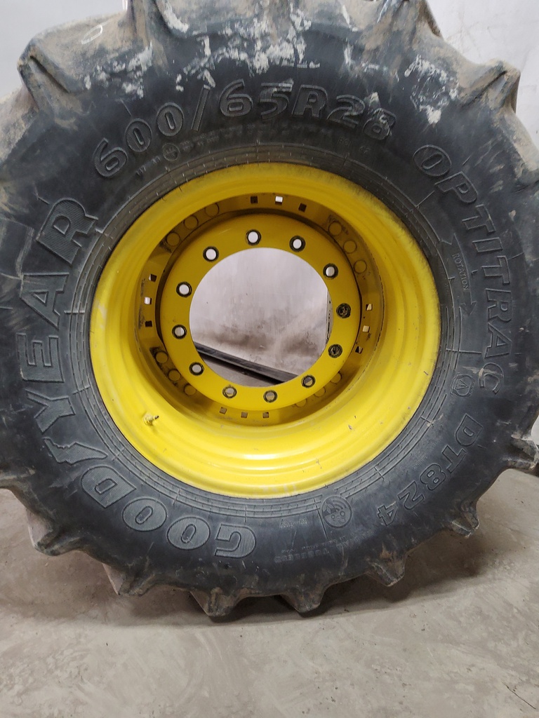 USED 12-Hole Waffle Disc (Groups of 3 Bolts) Center for 28"-30" Rim ...