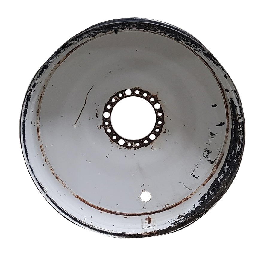 USED 12"W x 46"D, New Holland White 20-Hole Straddle Dual - Inside Main ...