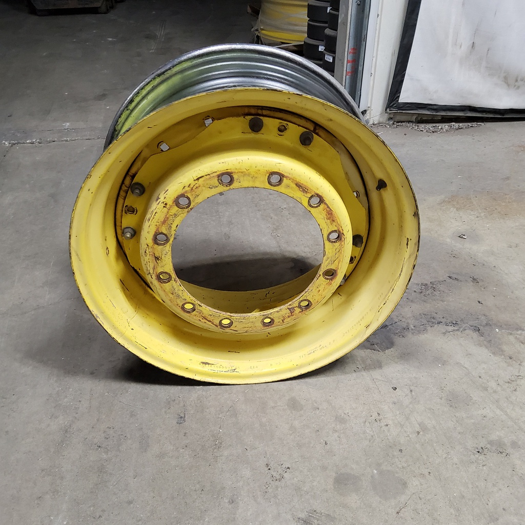 USED 12-Hole Waffle Disc (Groups of 3 Bolts) Center for 28"-30" Rim ...