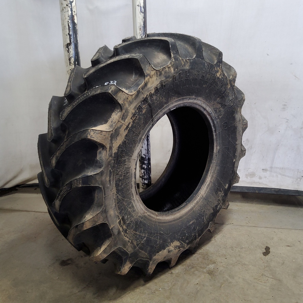 USED 650/75R32 Firestone Radial All Traction DT R-1W 172B 99% for Sale ...