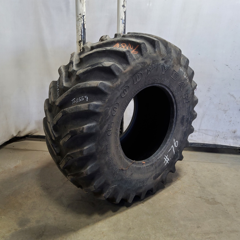 USED 800/65R32 Goodyear Farm Dyna Torque Radial R-1 172A8 75% for Sale ...
