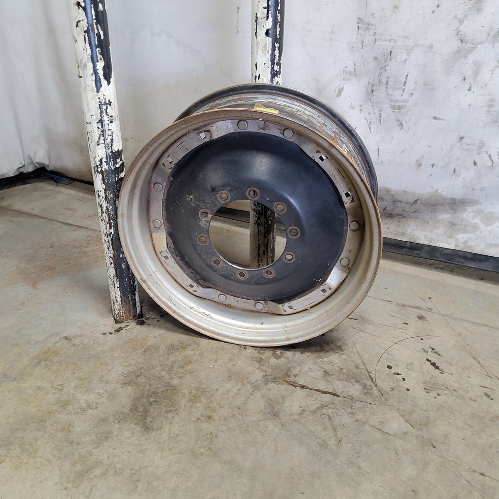 USED 10-Hole Waffle Disc (Groups of 2 Bolts) Center for 34" Rim, Black ...