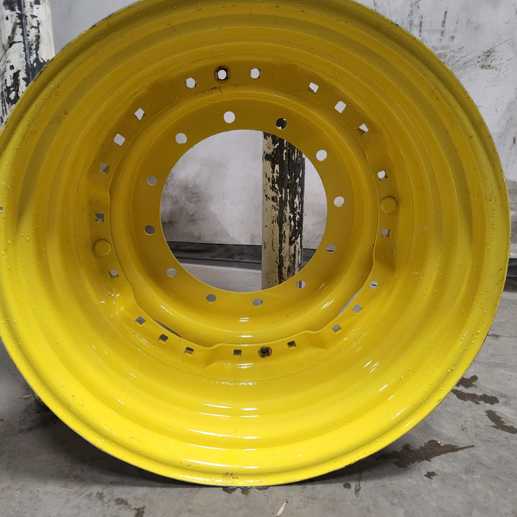 USED 12-Hole Waffle Disc (Groups of 3 Bolts) Center for 28"-30" Rim ...