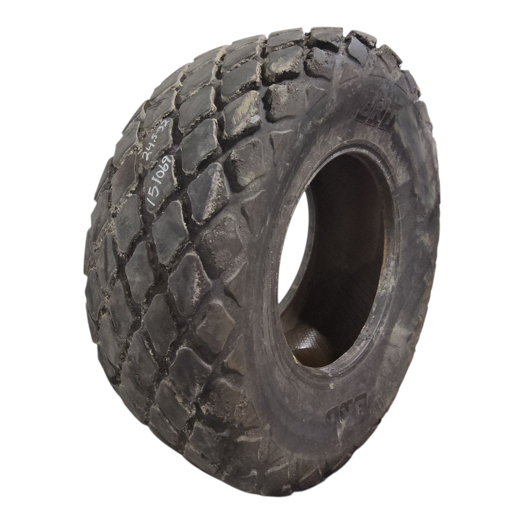 USED 24.5-32 BKT Tires TR 387 R-3 H (16 Ply), 75% for Sale | NTS Tire ...