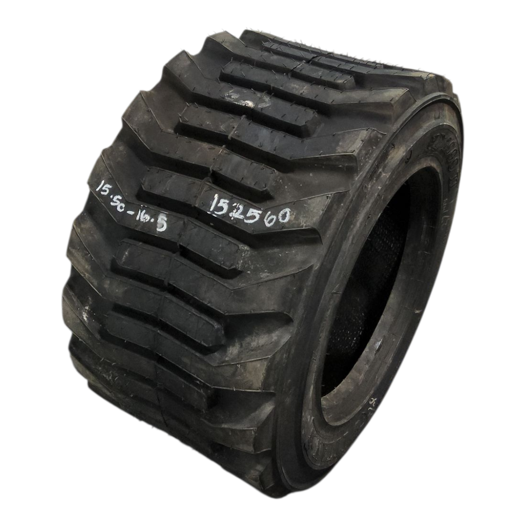 USED 31x15.50-16.5NHS Titan Farm HD2000 II SS R-4 D (8 Ply), 99% for ...