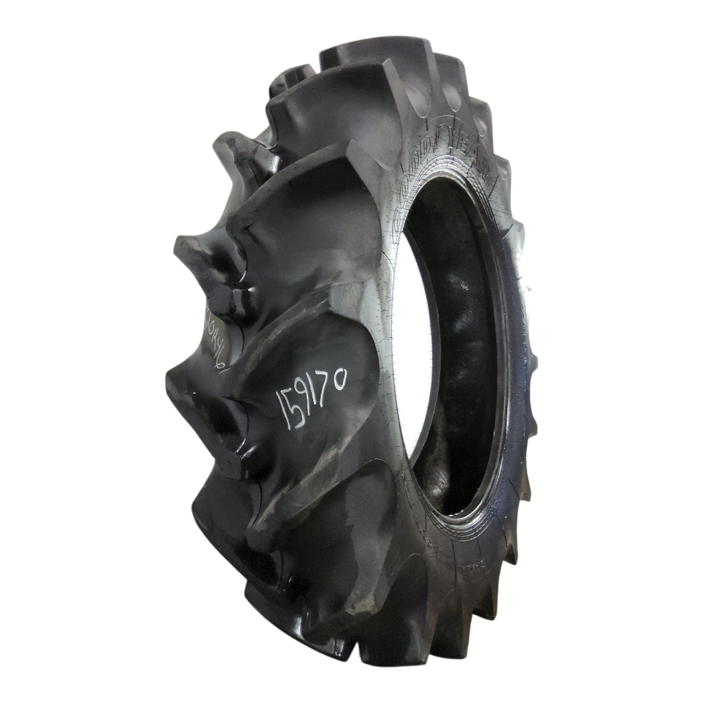 USED 520/85R46 Goodyear Farm Special Sure Grip Radial TD8 R-2 158B 80% ...