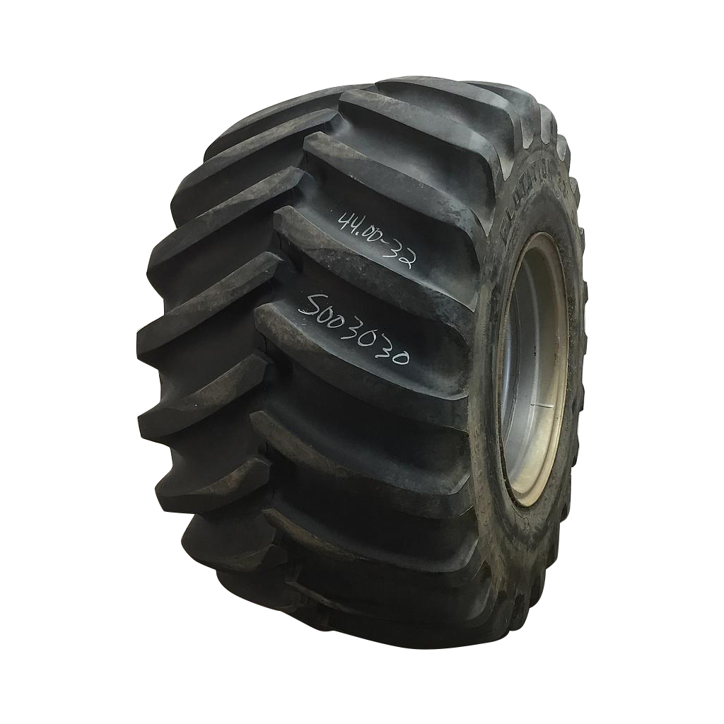 USED 73/44.00-32 Firestone Flotation 23 DT HF-3 H (16 Ply), 90% for ...