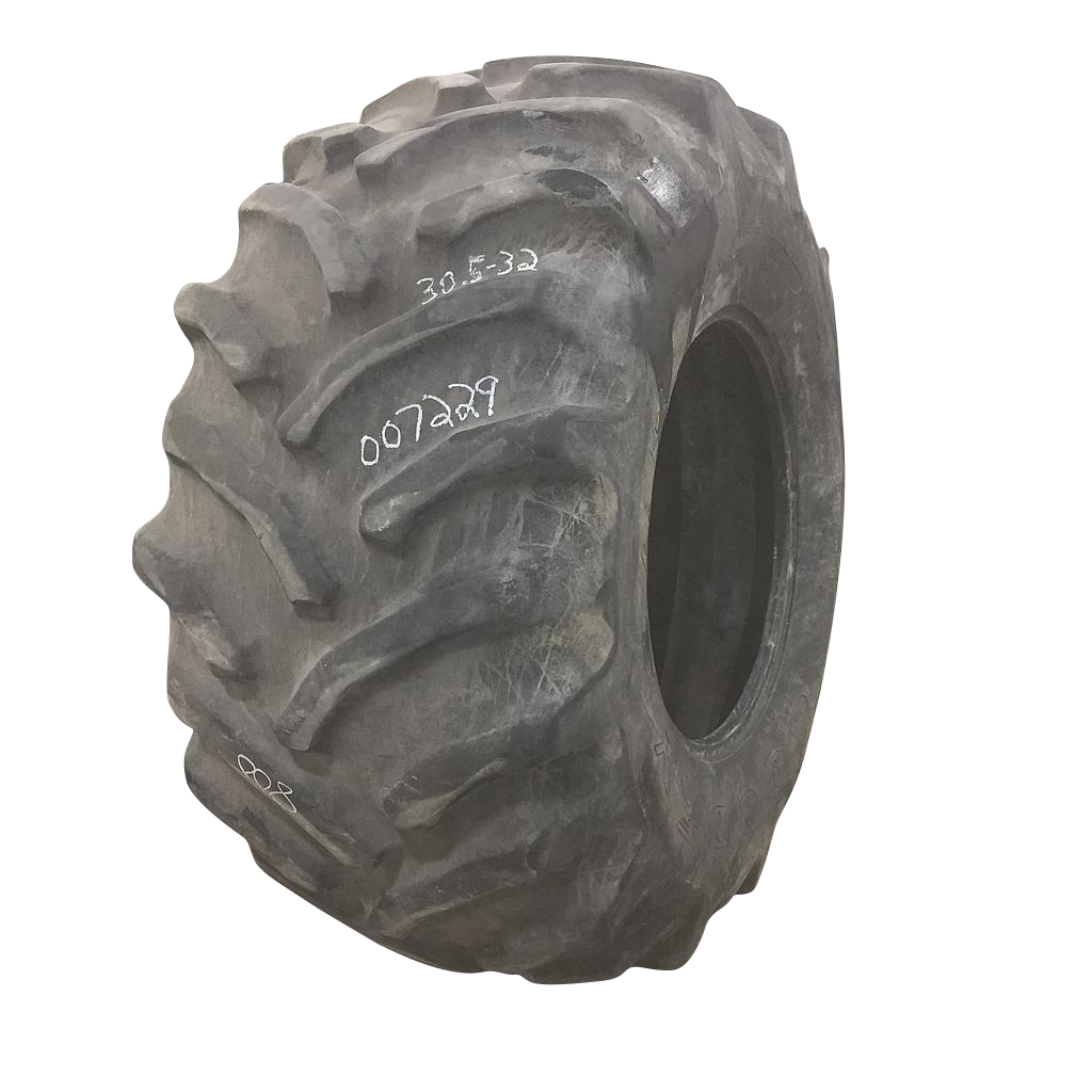 USED 30.5L-32 Goodyear Farm Dyna Torque II R-1 E (10 Ply), 70% for Sale ...