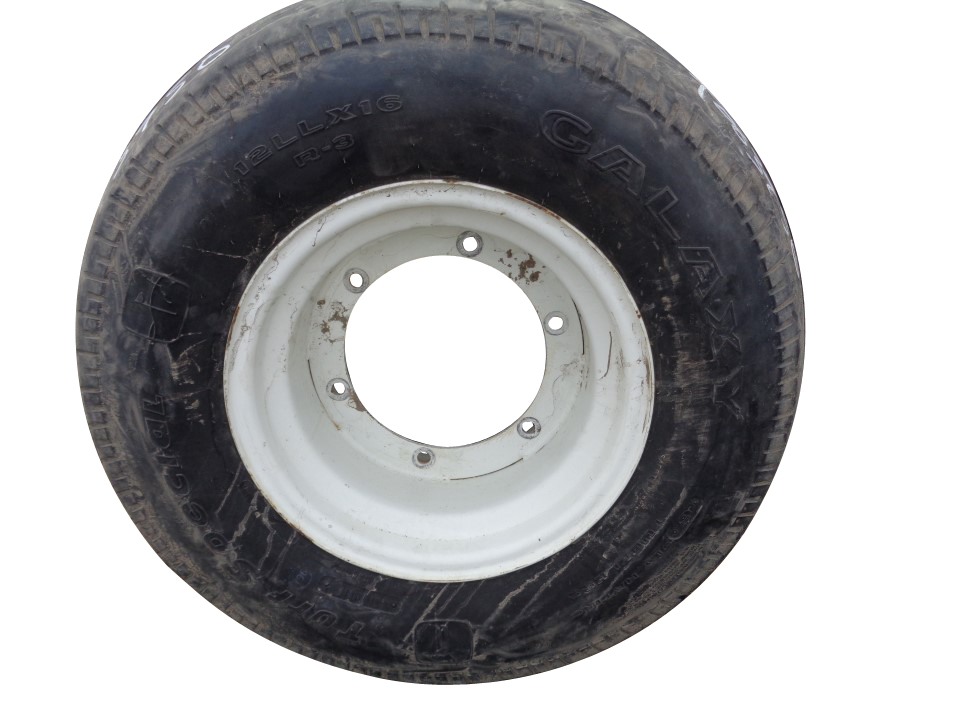 USED 10"W x 16"D, White 6-Hole Spun Disc for Sale | NTS Tire Supply