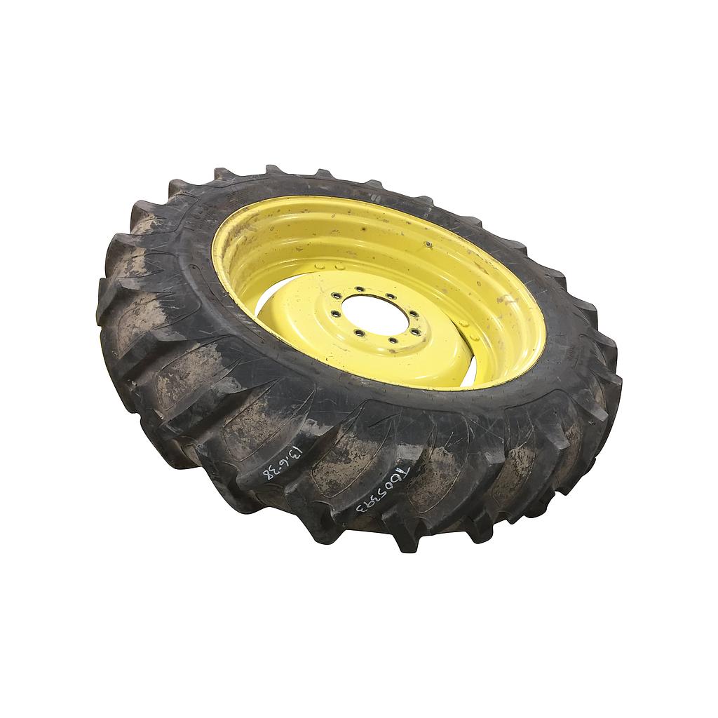 USED 13.6/-38 Titan Farm Hi Power Lug R-1 on John Deere Yellow 8-Hole ...