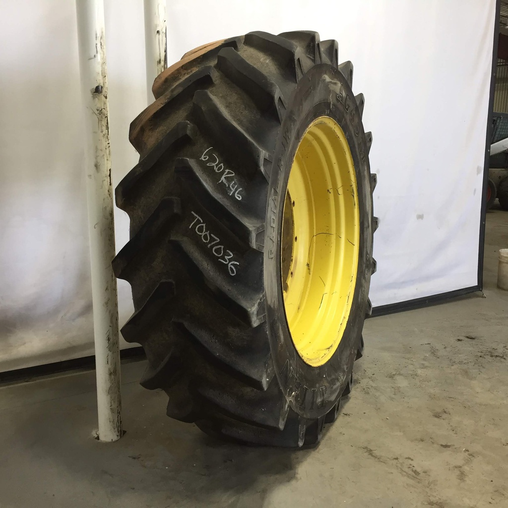 USED 620/70R46 Titan Farm AG49M Radial R-1W on John Deere Yellow 12 ...