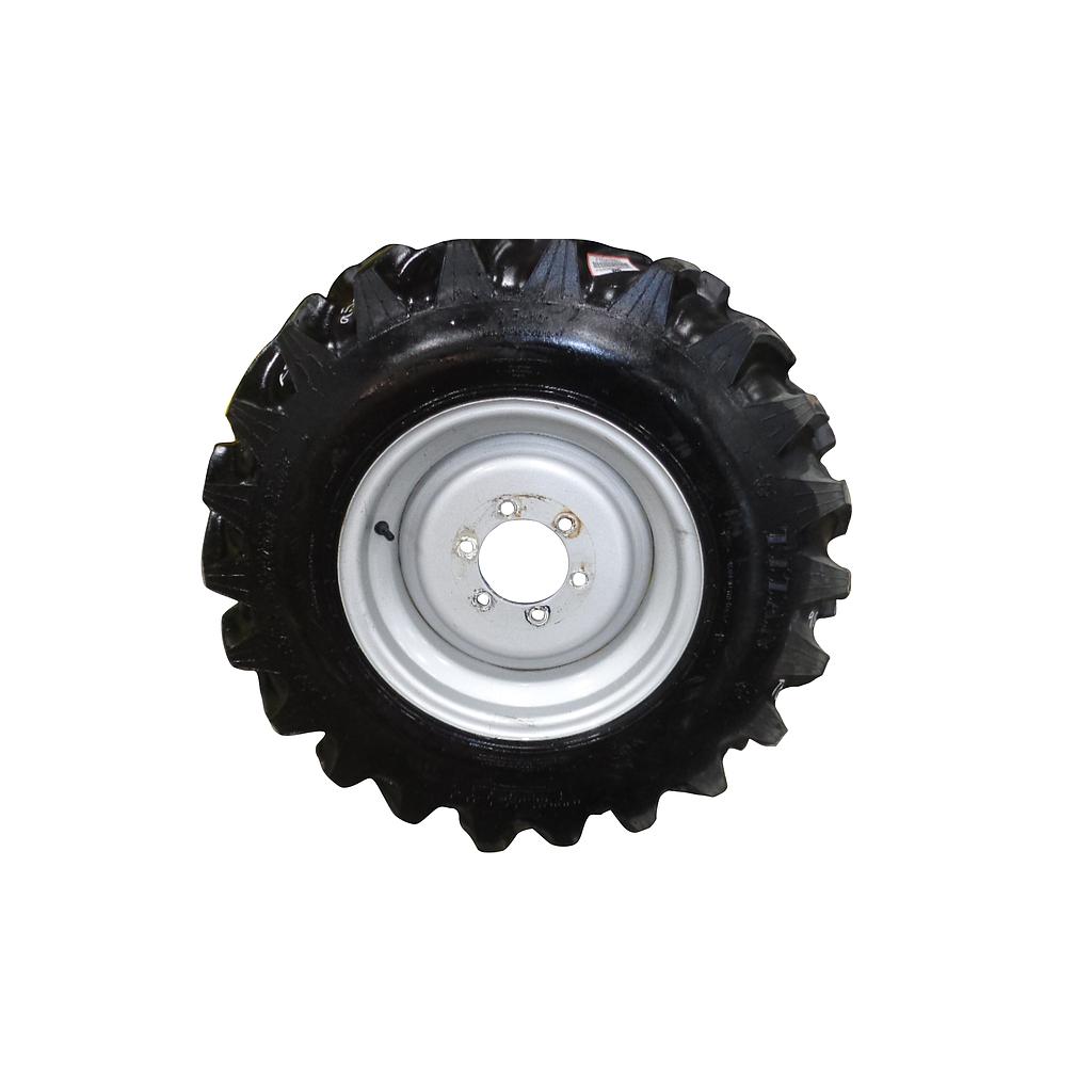USED 9.5/-16 Titan Farm Hi Traction Lug R-1 on Case IH Silver Mist 6 ...